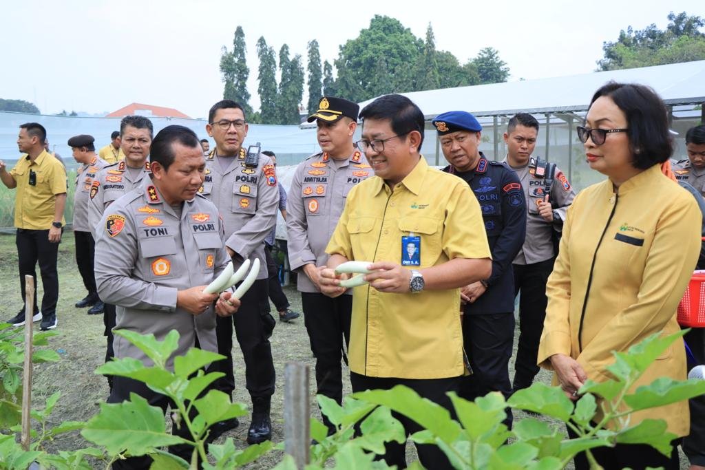 Kapolda Jatim Kunjungan Kerja di Kebun Percobaan PT. Petrokimia Gresik