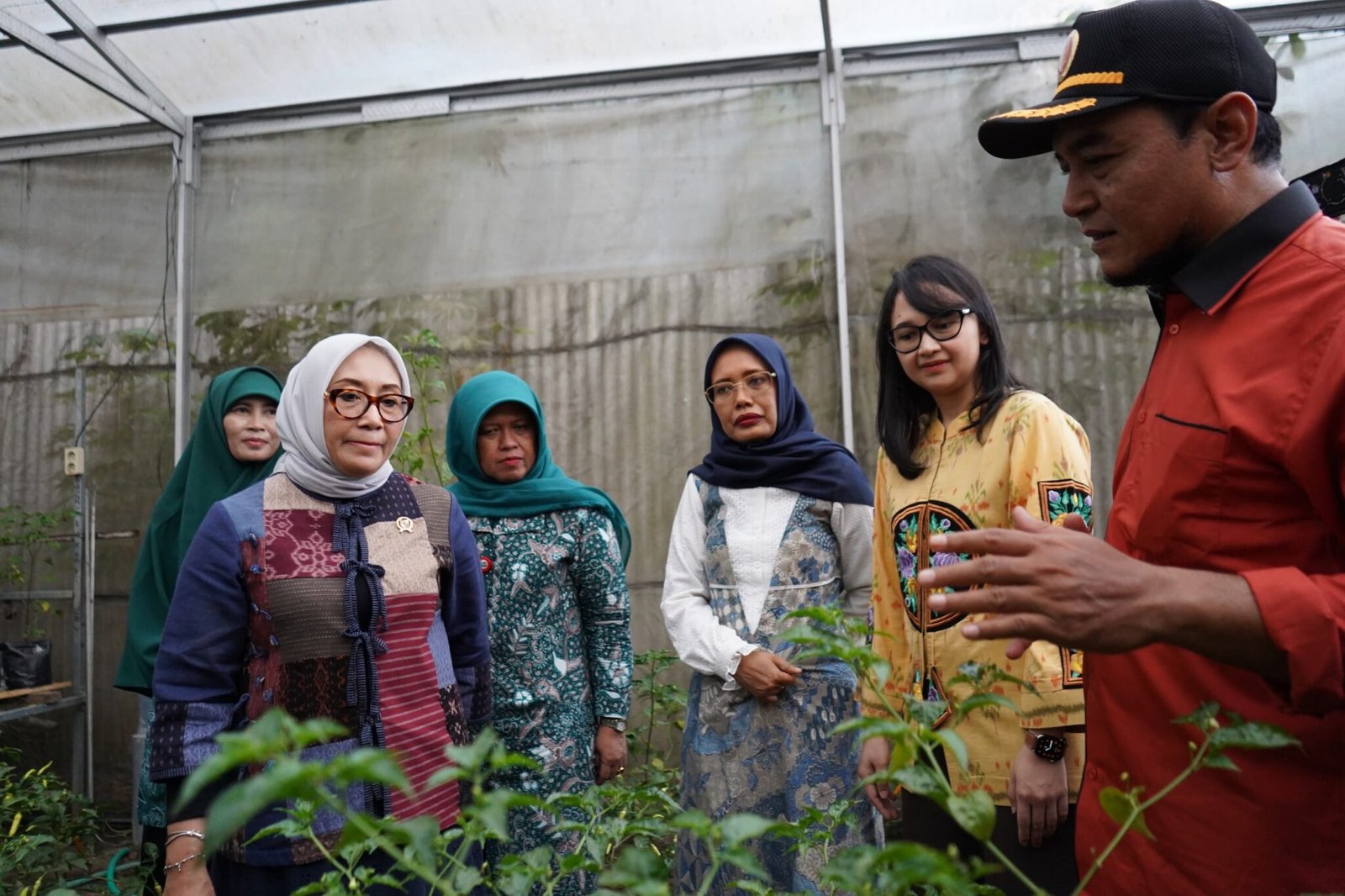 Curi Perhatian Pusat, Mbak Cicha Dampingi Menteri PPPA Kunjungi P2L ...